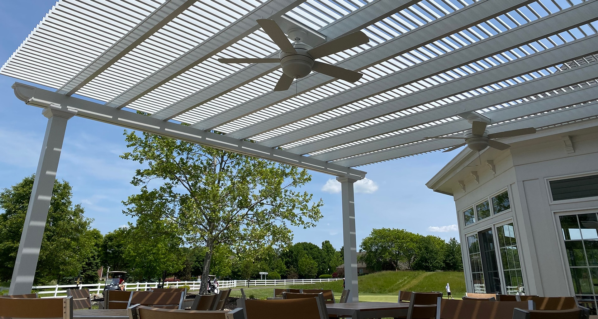Elegant Pergolas For Luxury Backyard Living